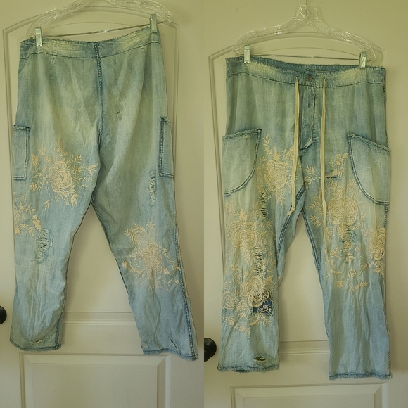 Magnolia Pearl | Jeans | Magnolia Pearl Okeefe Jeans Floral Embroidered ...